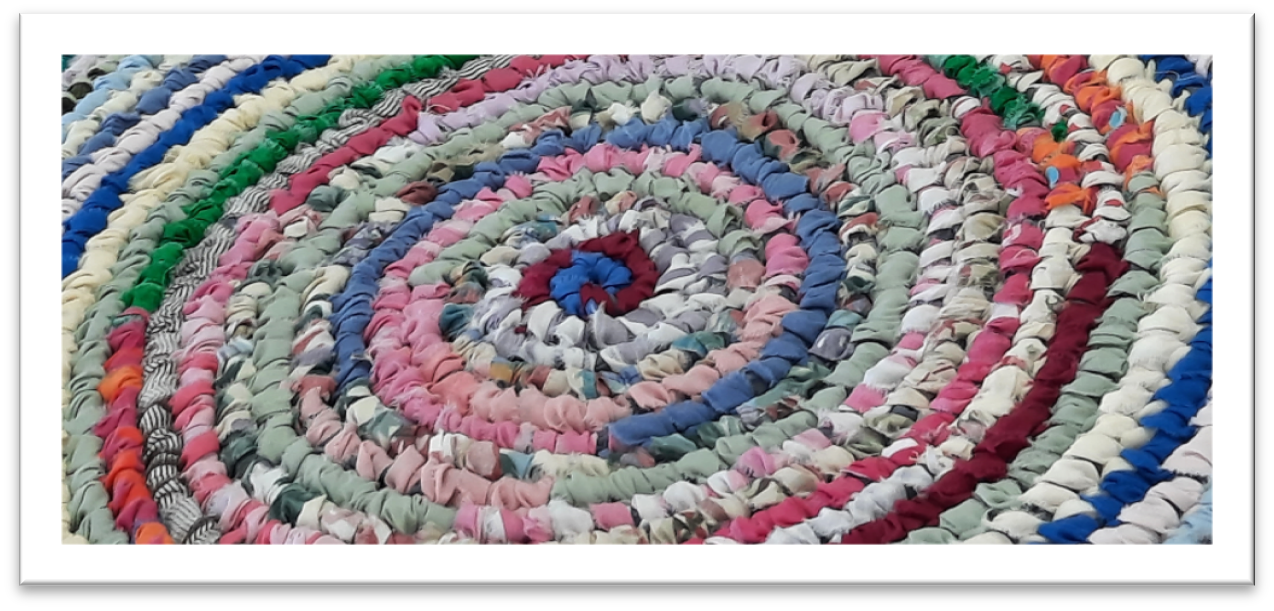 Rag Rug Making – Milang